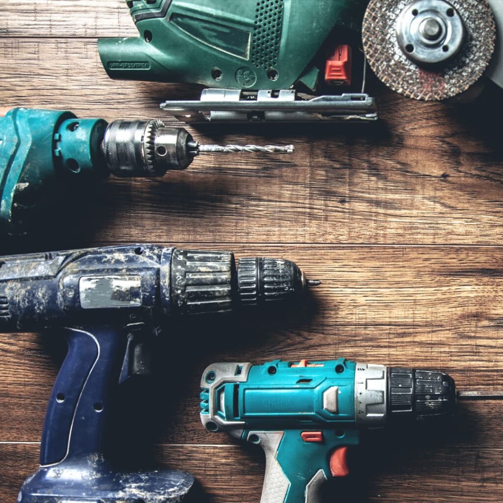 HERRAMIENTAS MANUALES Y ELÉCTRICAS - Servicios Industriales A&C SPA